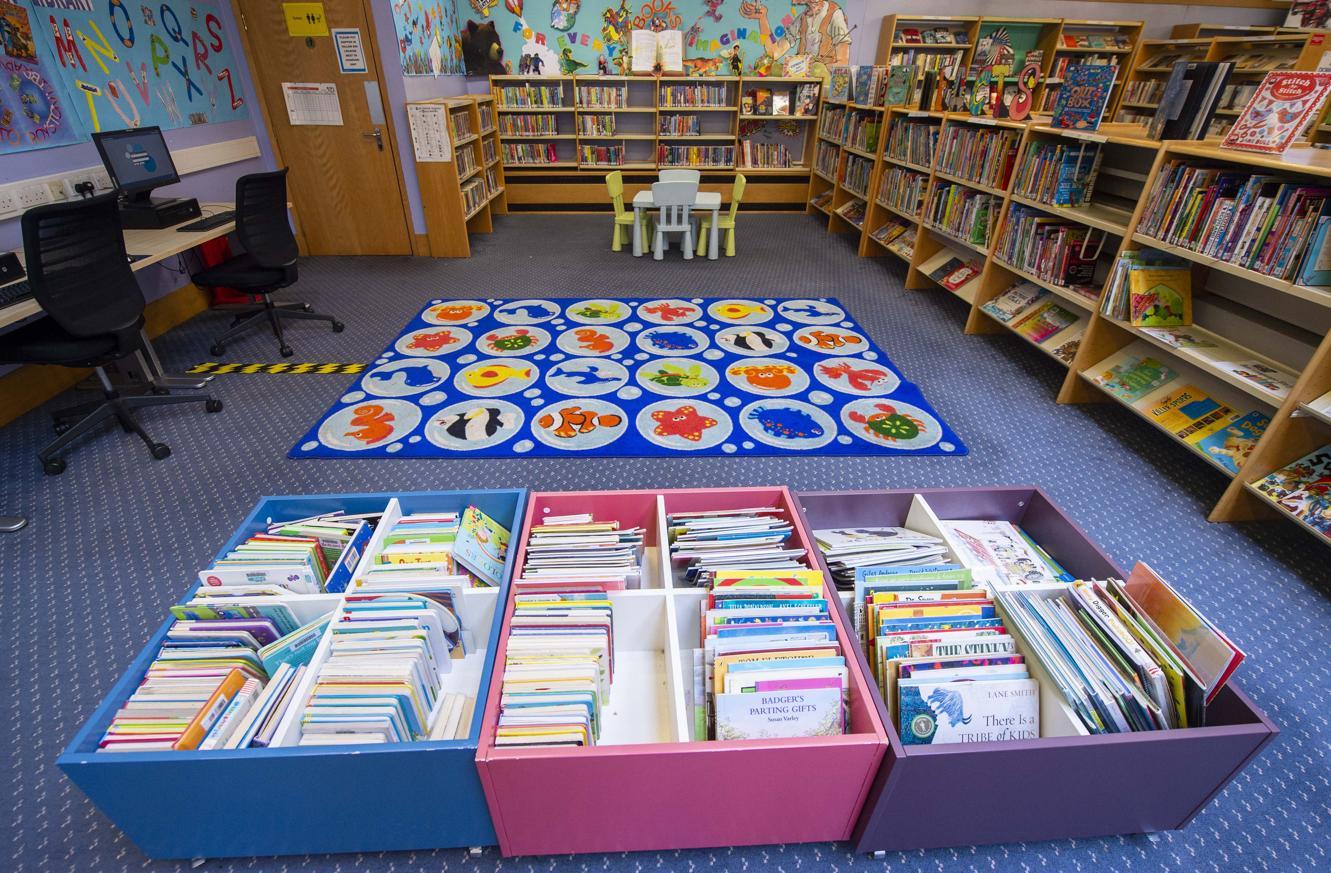 Royston Library — Glasgow Life